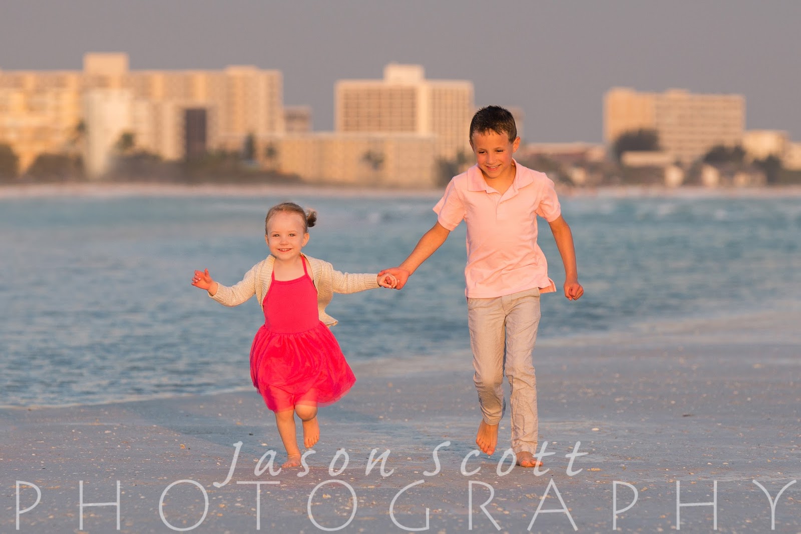 Siesta Key Beach Portraits - Flick Family | Jason Scott Photography
