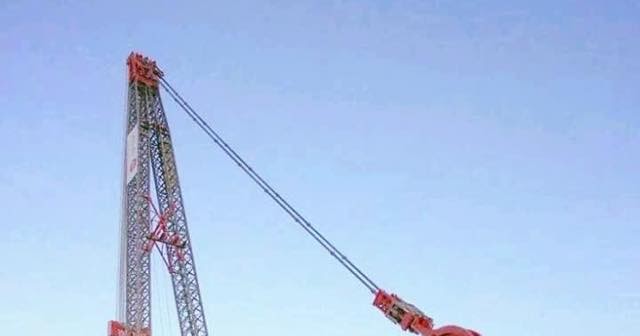 Industrial History: ALE SK350 can lift at least 4000 tons, SGC-250 does ...