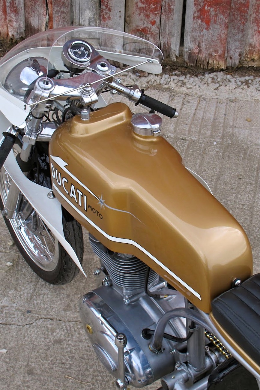 Ducati 250 racer by Union - Inazuma café racer