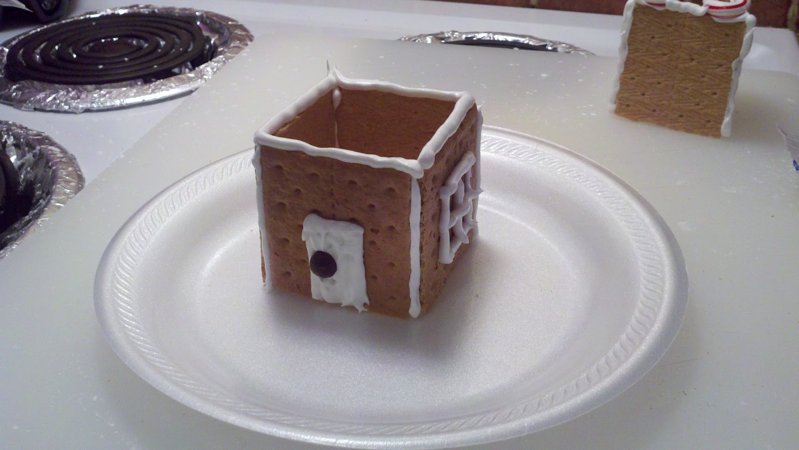 The Killian Corner: Gingerbread Houses with a Christian twist...