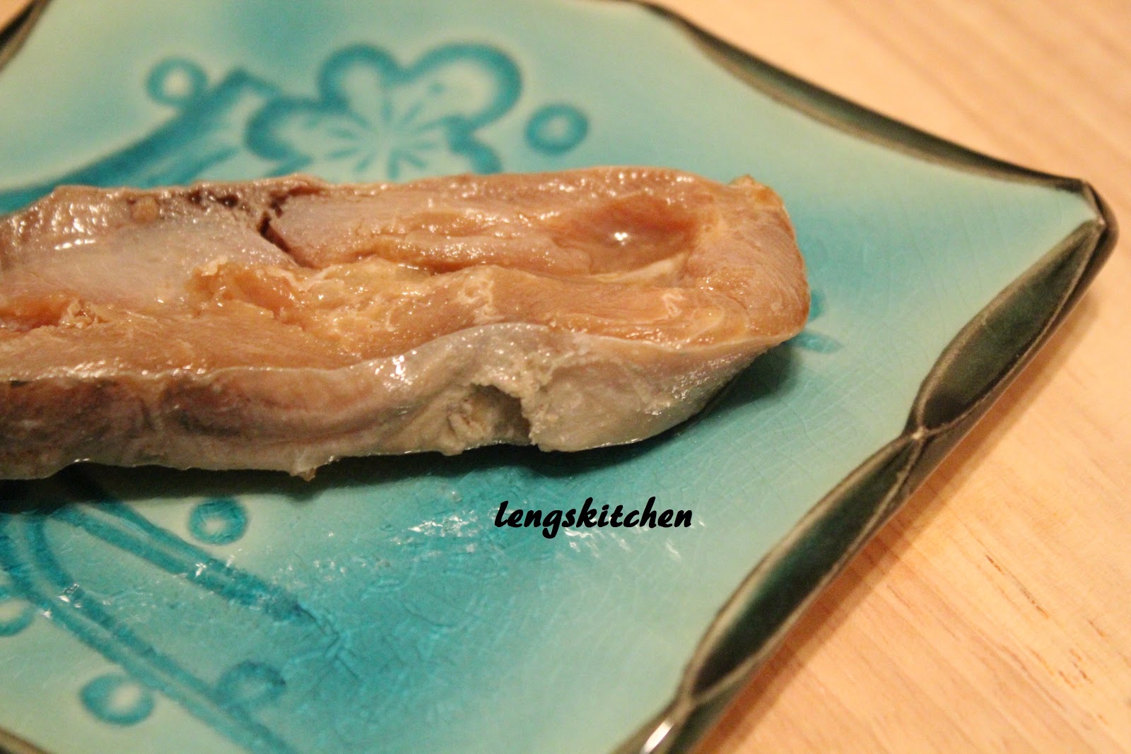 Kitchen Chaos: Stir Fried Bean Sprouts with Salted Fish 咸鱼炒豆芽