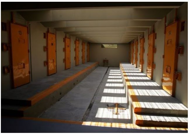 FOTO: Vejam as celas de Bangu1 onde Sérgio Cabral mandou prender ...