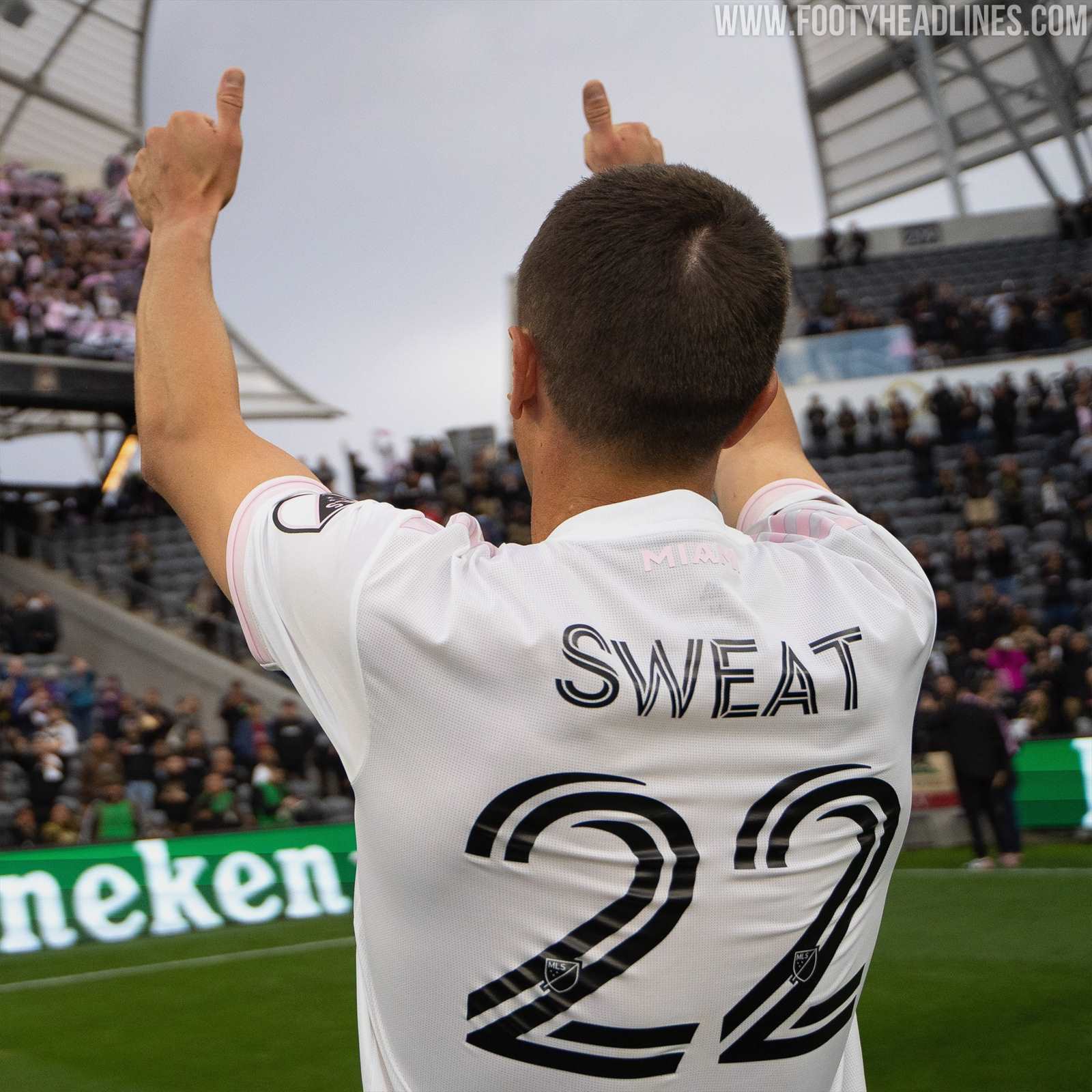 Pink Shorts & No Qatar Airways Sponsor - On Pitch: Inter Miami Debut ...