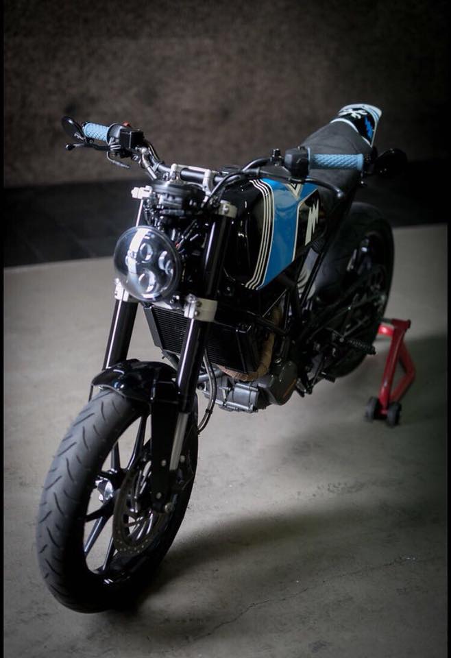 Ktm Duke Art on Wheels Café Racer - RocketGarage - Cafe Racer Magazine