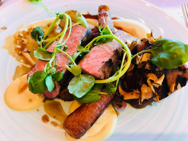 18 US Airport Restaurants and 16 International Airport Restaurants You ...