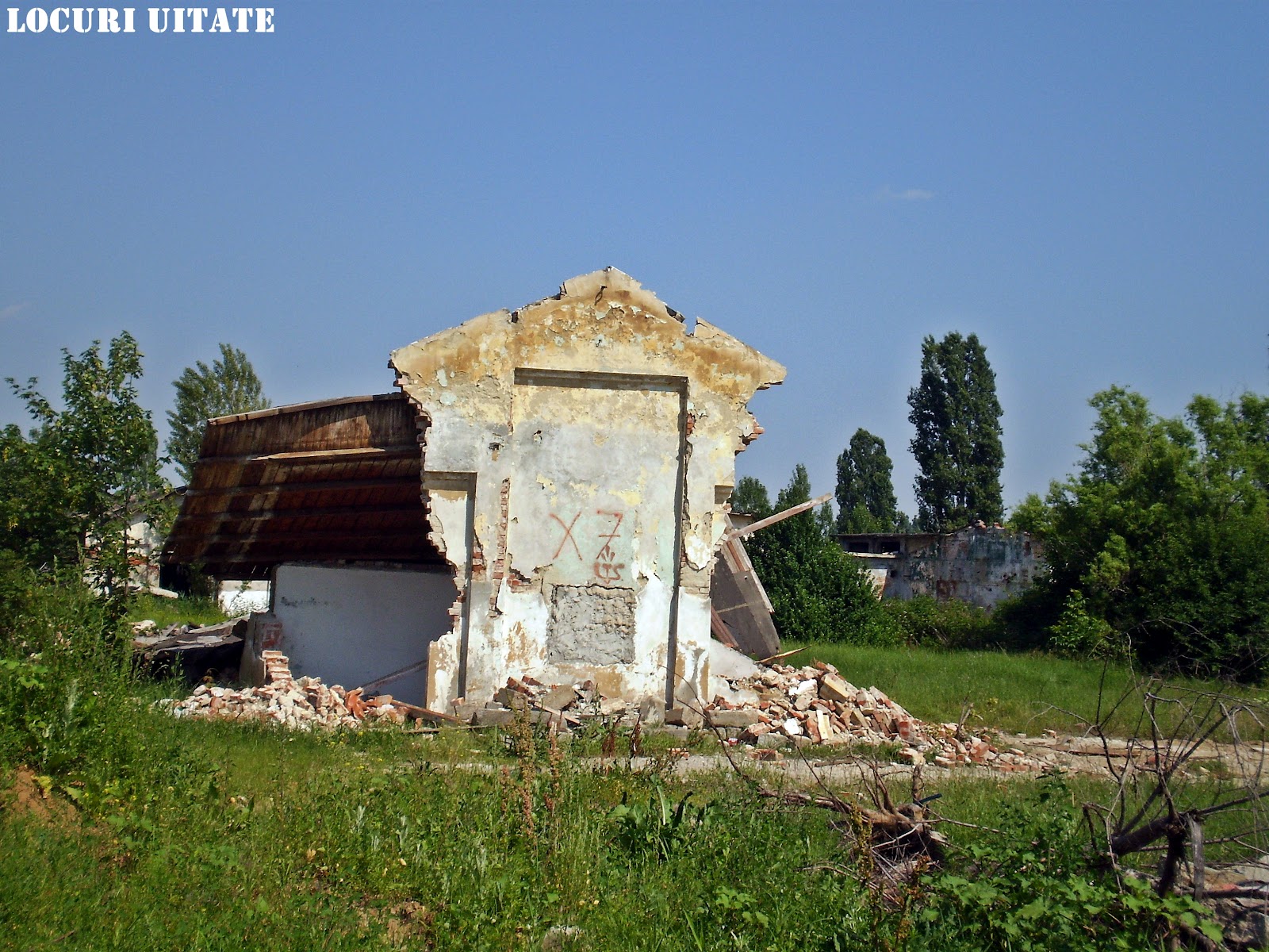 Chimopar / Intreprinderea Chimica Dudesti - Locuri uitate