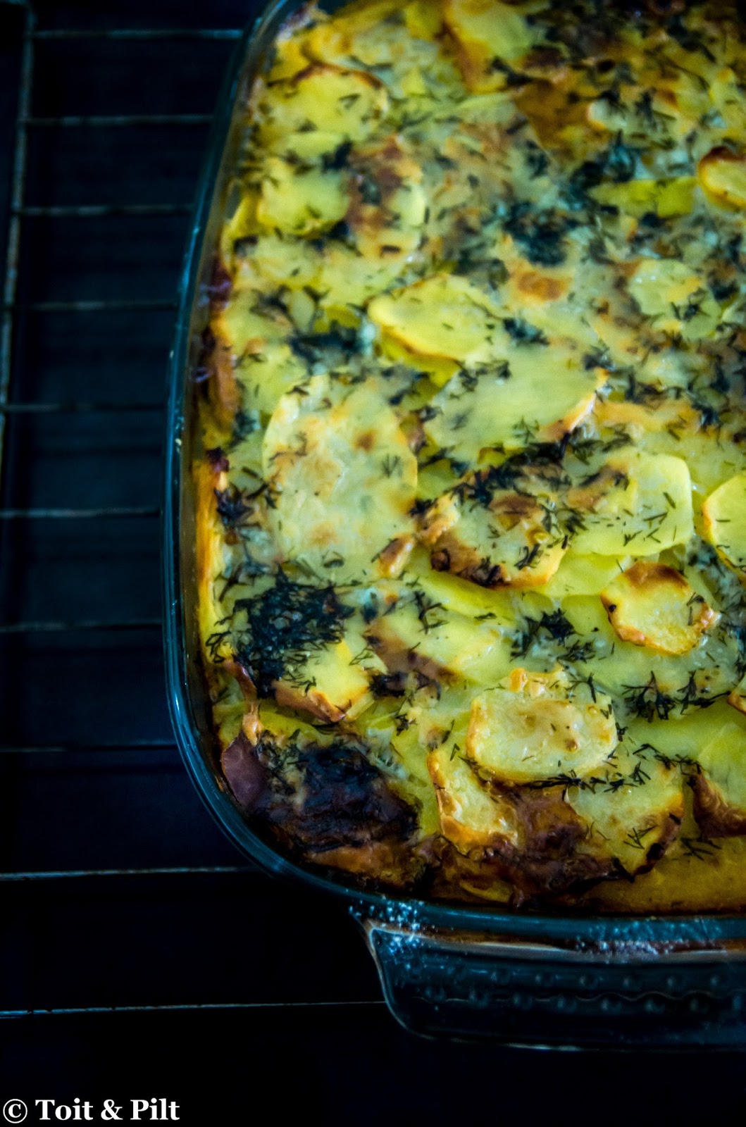 TOIT & PILT: Kartuli-spinati ahjuvorm kikerherneste ja juustuga