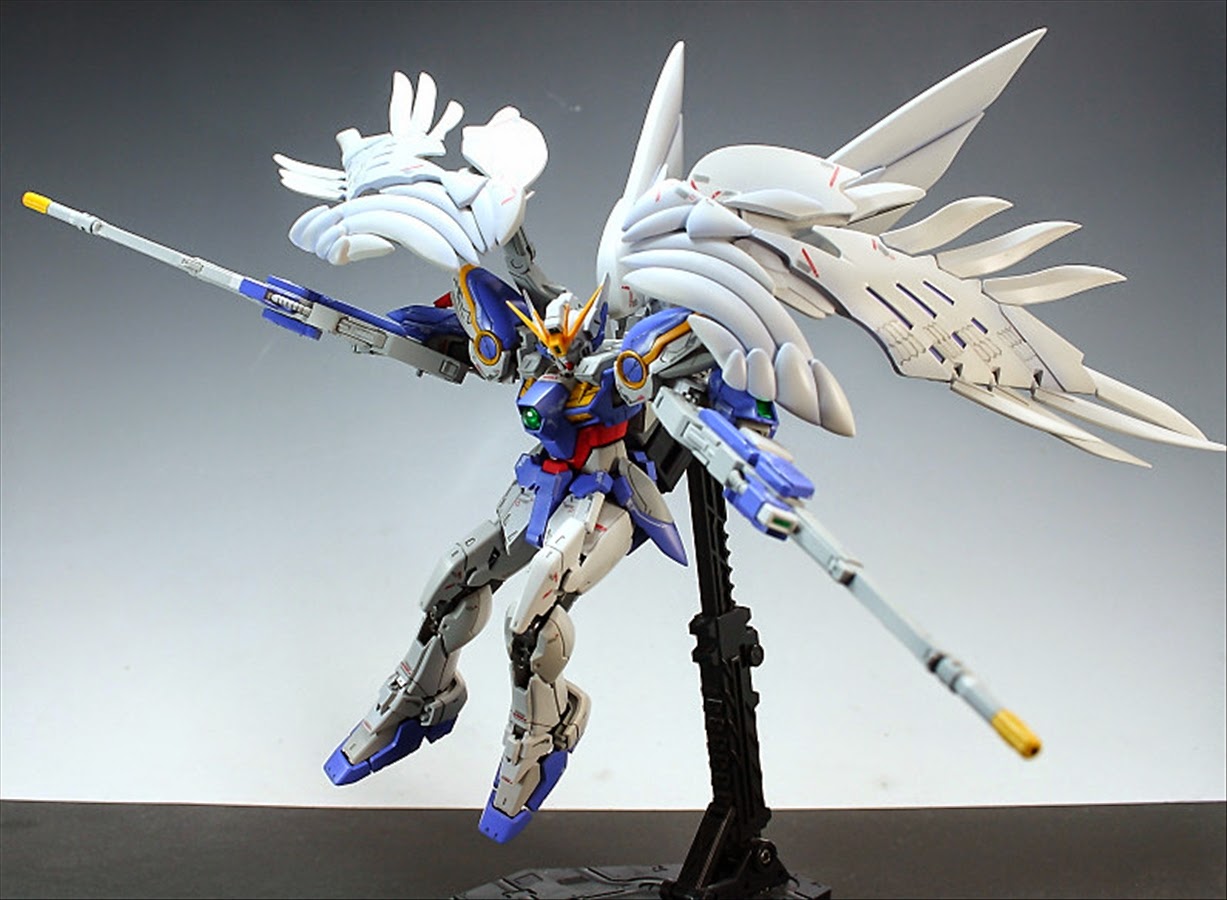 Custom Build: RG 1/144 Wing Gundam Zero Custom EW + Drei Zwerg Buster ...