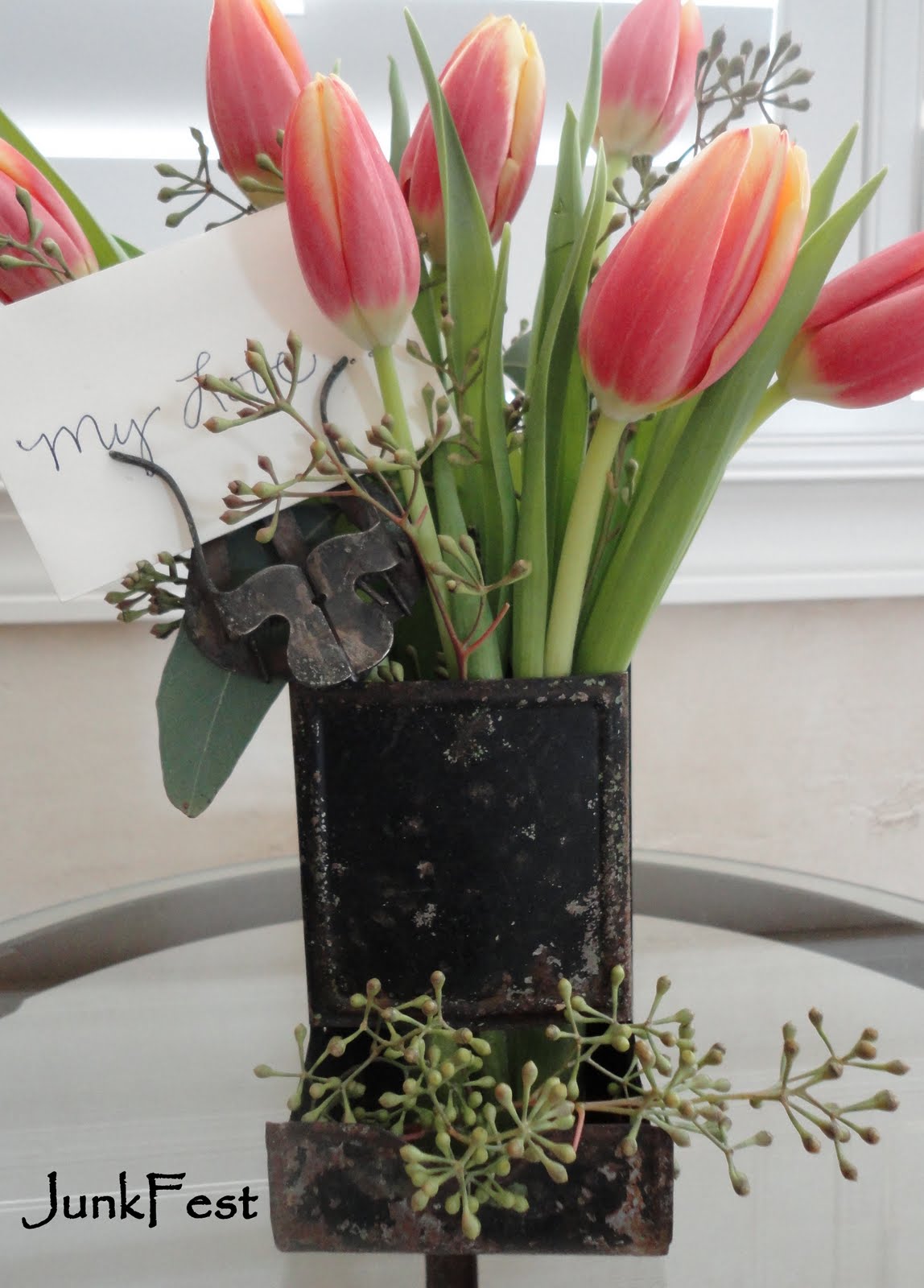 FLEA MARKET: Showin' Some Love....Junk Style!