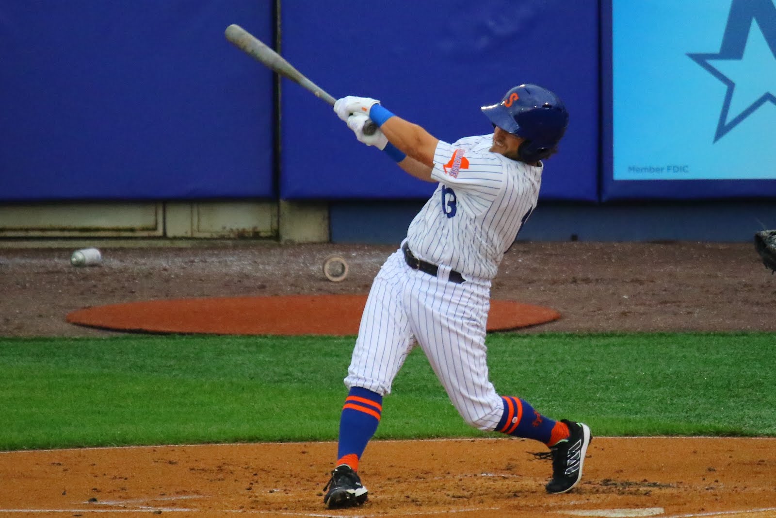 Mack's Mets: Press Release: Payton impresses in debut to lead Syracuse ...