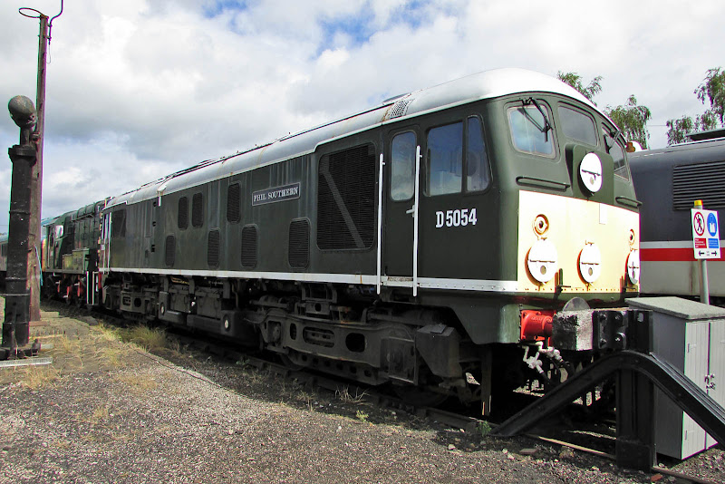 47s and other Classic Power at Southampton: Sulzer Type 2's at Barrow ...