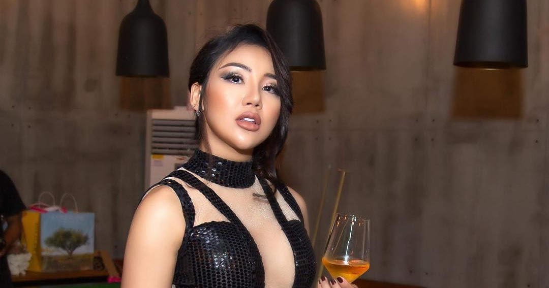 Nann Thiri Maung | Myanmar Model Girl