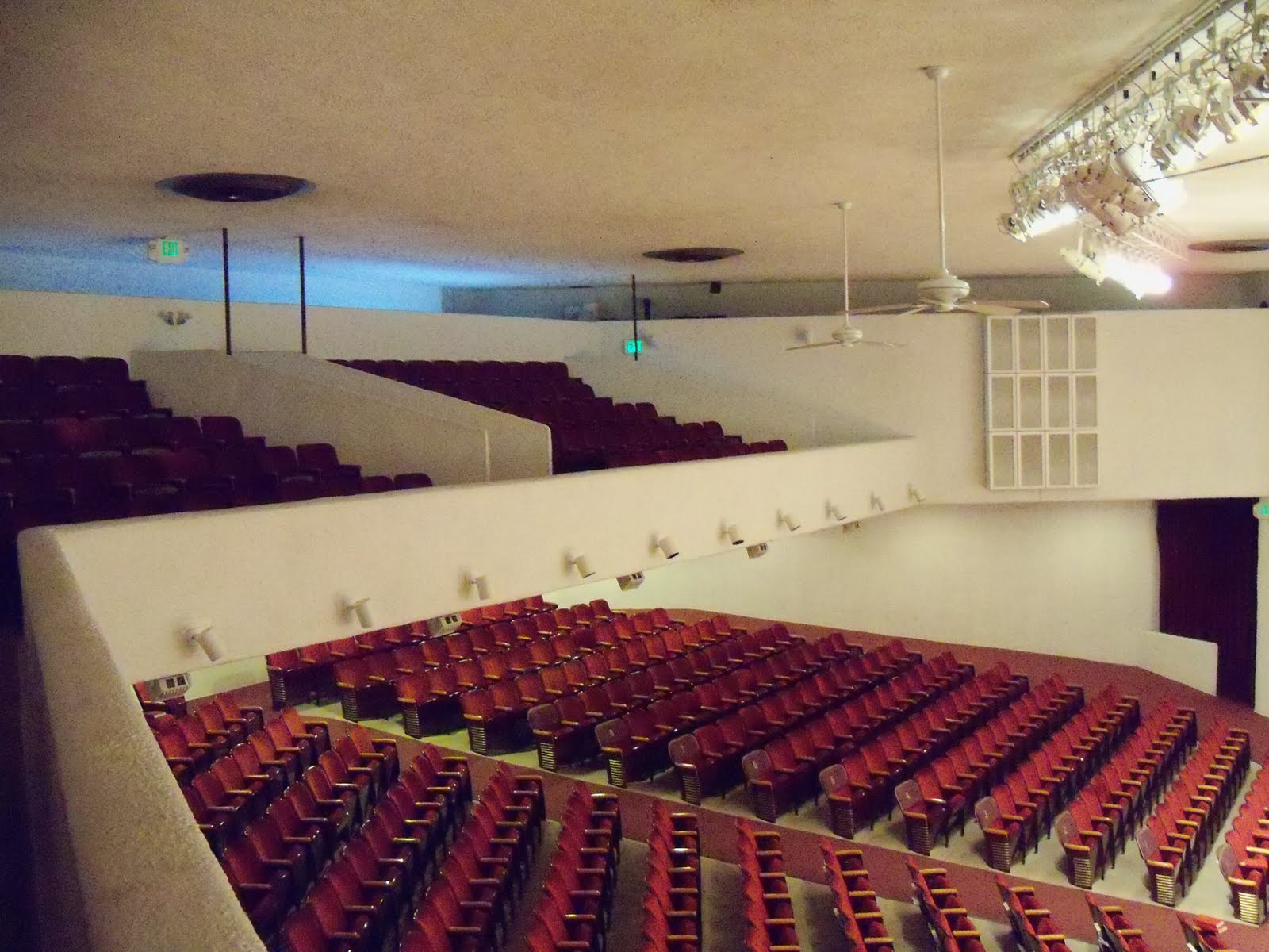 In Search of Frank Lloyd Wright: Community Christian Church Interior III