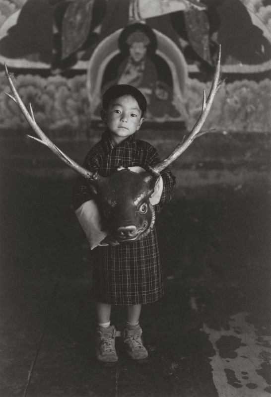 Los Grandes Fotografos: Kenro Izu (1949)