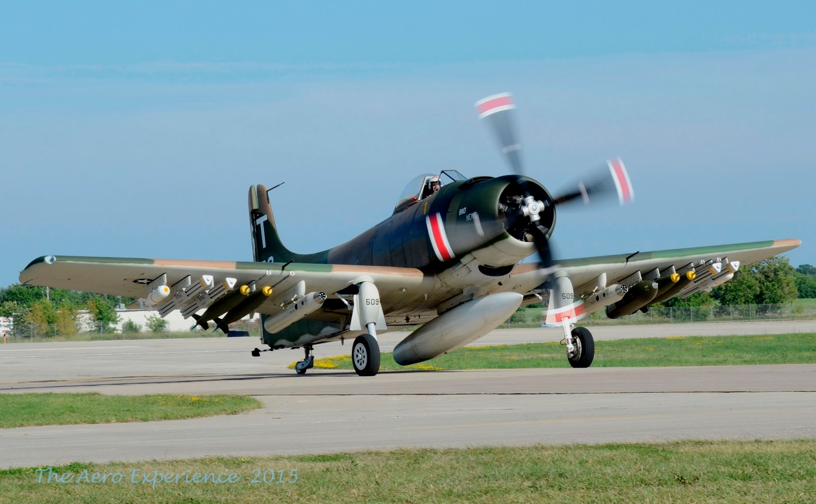 The Aero Experience: EAA AirVenture Oshkosh 2015: Warbirds - Vietnam ...