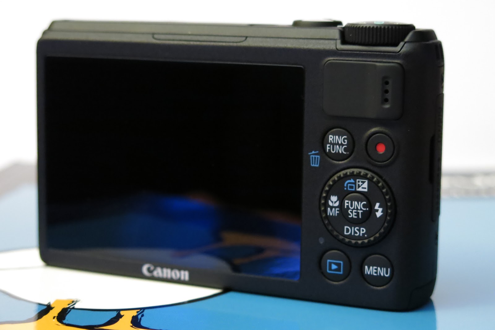 PHOTOGRAPHIC CENTRAL: Canon Powershot S100 Quick Review