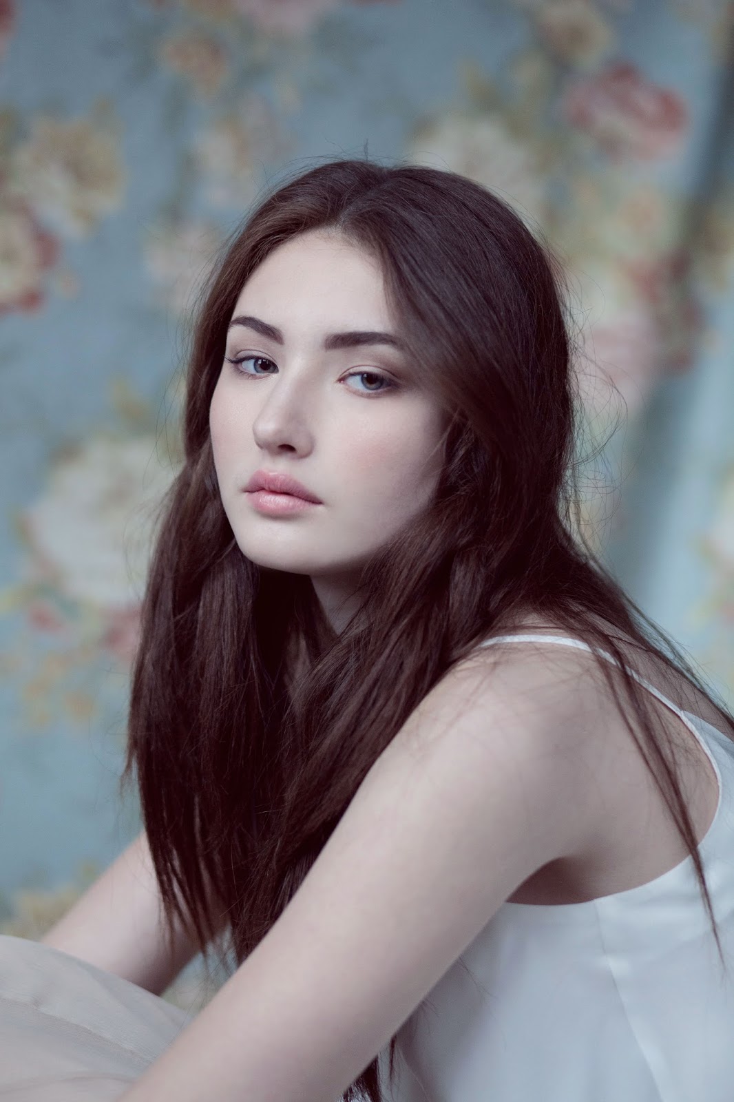 Kim Dawson Agency: Violet Krause shot by Samantha Collie