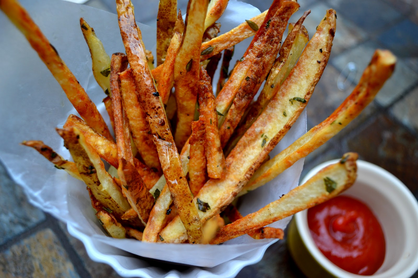 Heart of Gold: The Dinner Table: Baked French Fries with Herbed Garlic Oil