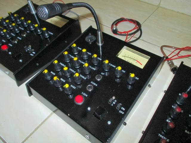 Gromikom Radio: Mixer & Mic Compressor 3 Channels