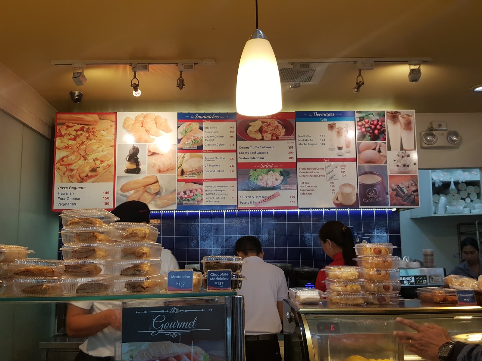Pinoy Roadtrip: MANILA: Dining at NAIA 2