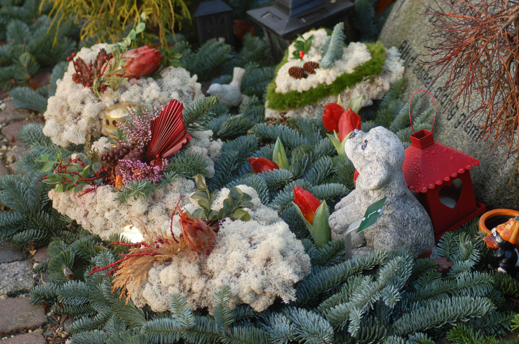 Church and Manor in Denmark: Tilst church / Tilst kirke, Hasle herred ...