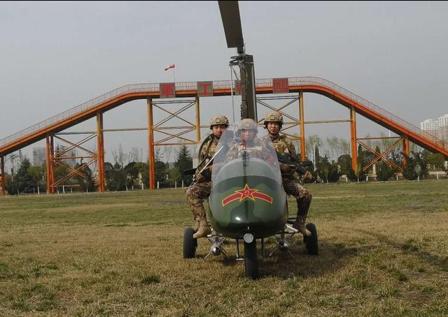 Asian Defence News: Chinese PLA special forces invasion gyroplane