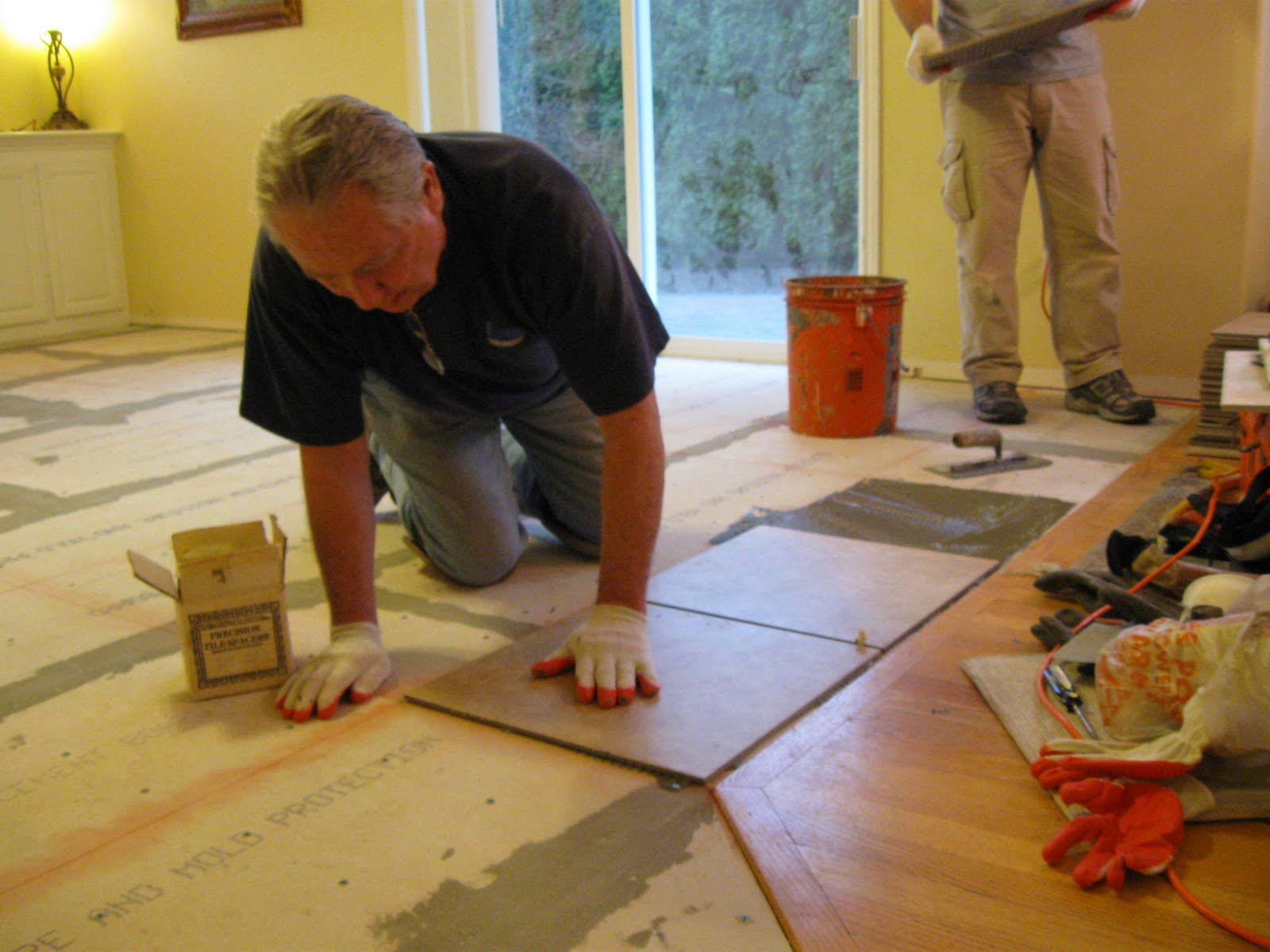 Just a girl with a hammer: On head injuries and birdhouses