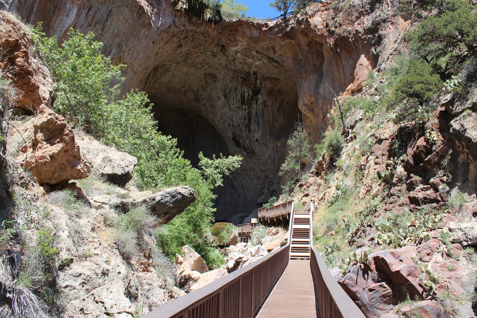 Tonto Natural Bridge State Park