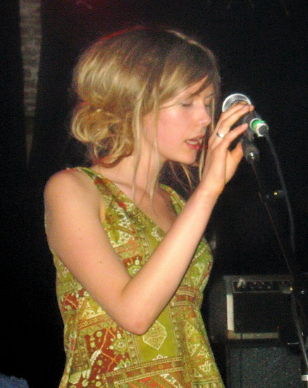 viveamour: lisa lobsinger's hair