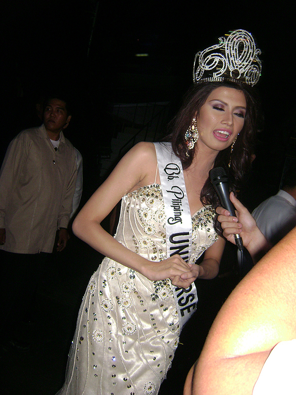 Beauty and secret: Binibining Pilipinas 2011 winners photos