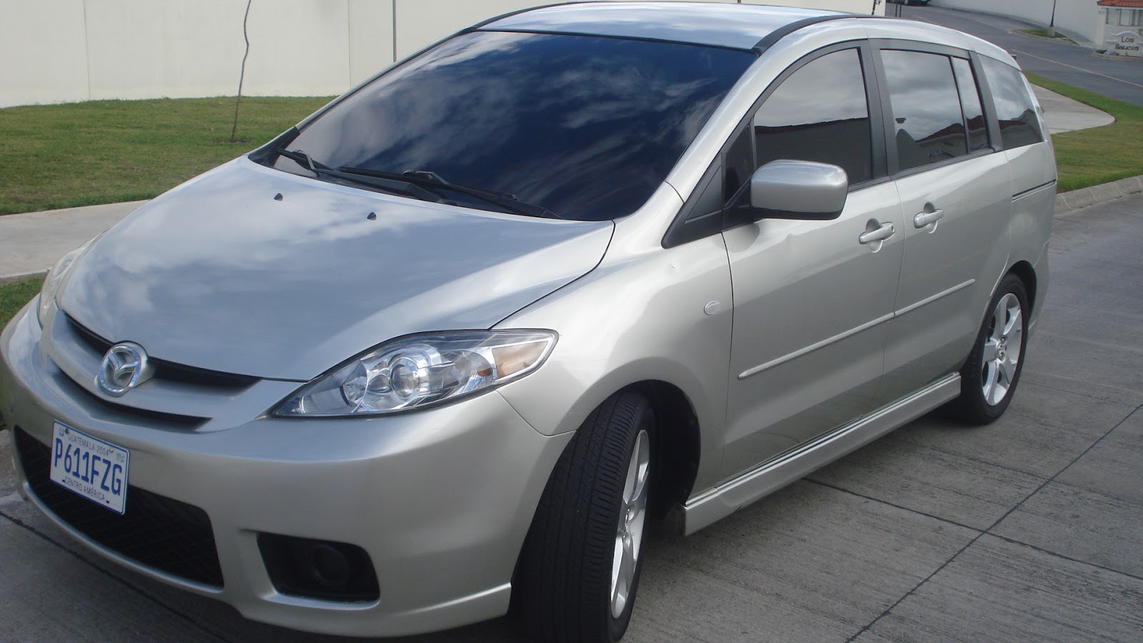 IMPORTMYM: MAZDA 5 2006