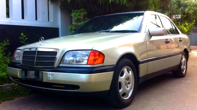 Mercedes-Benz C-Class W202