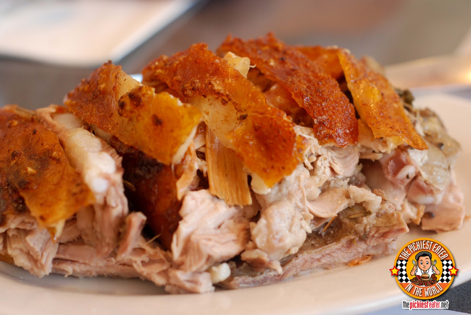 THE PICKIEST EATER IN THE WORLD: LECHON LOVE AT CEBU'S ZUBUCHON!
