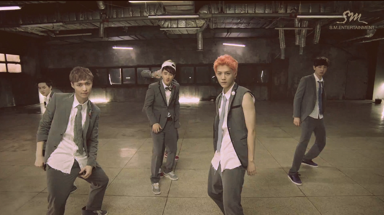 Video of the Day: EXO's "Growl" MV