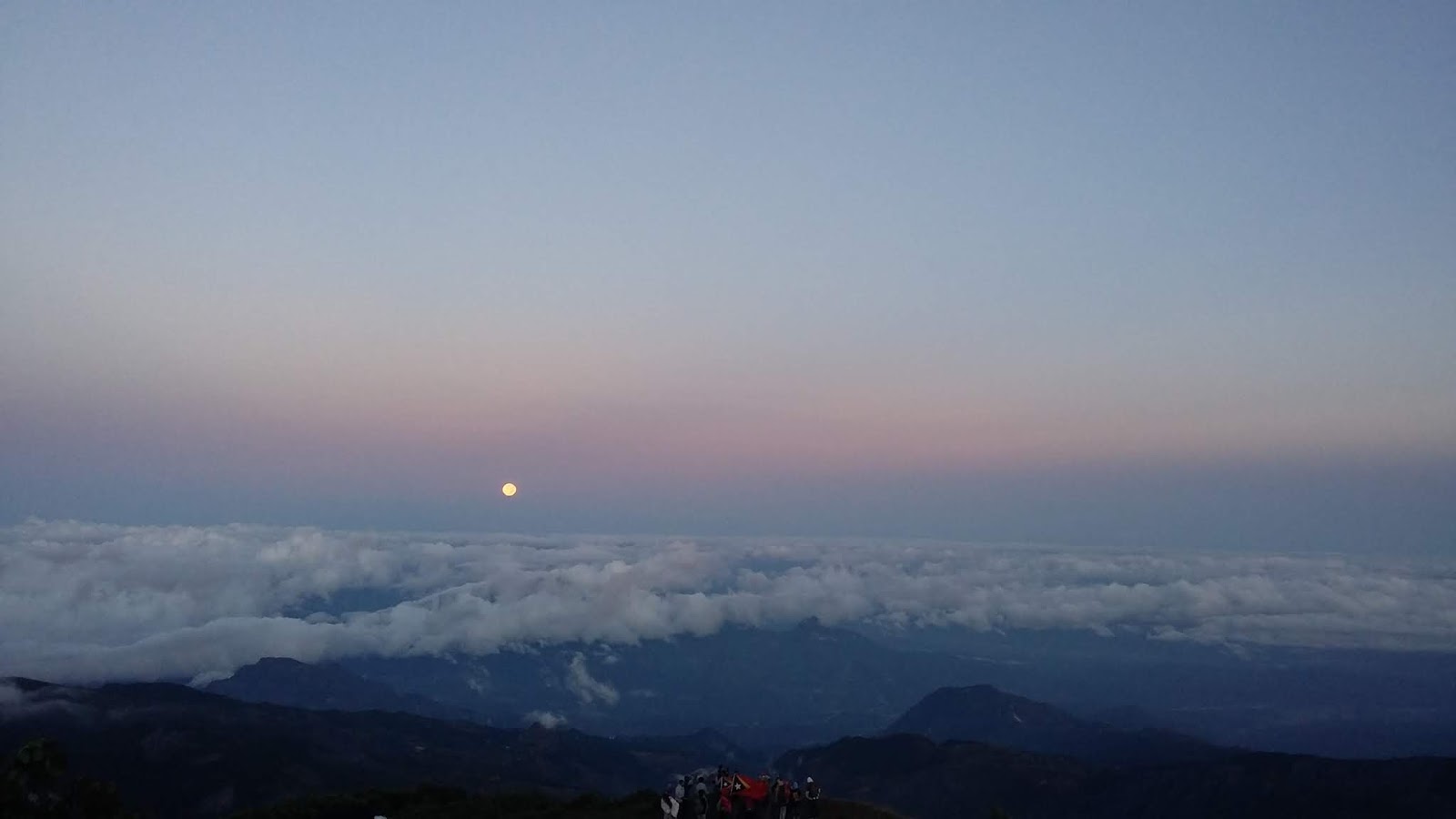 Impressões de Timor Leste: Subida aos 3000 metros do Foho Ramelau