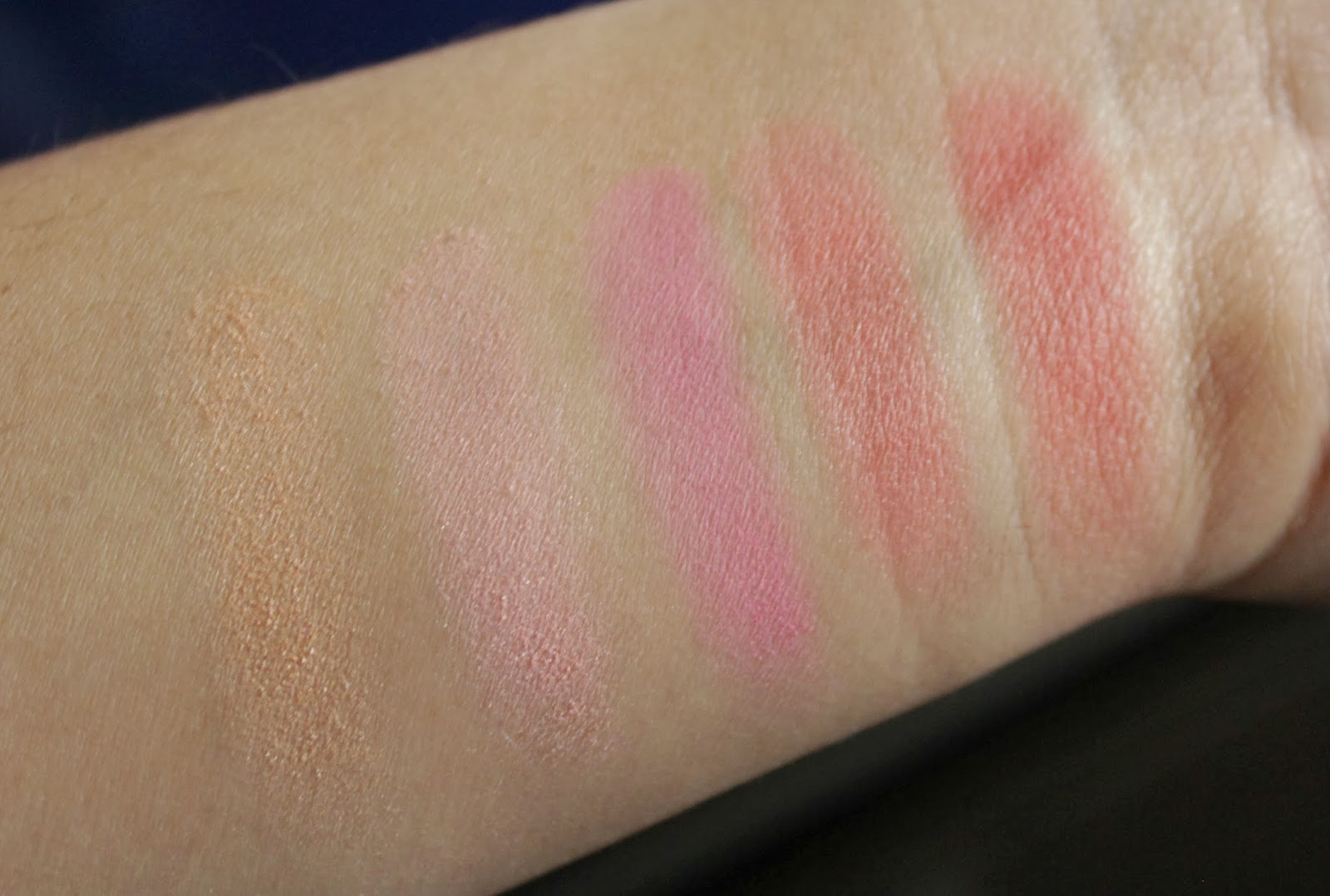 Makeup, Fashion & Royalty: Review: bh Cosmetics Glamorous Blush Palette!