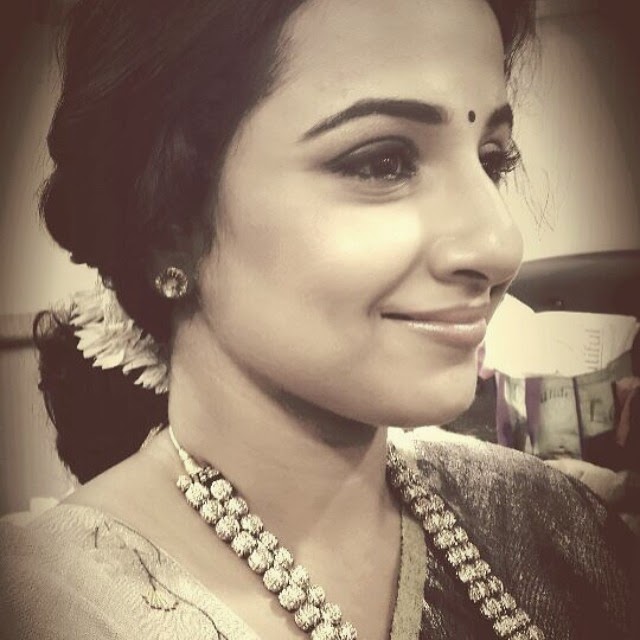 TELUGU WEB WORLD: VIDYA BHALAN - BOLLYWOOD ACTRESS - WEARING JEYPORE GEMS