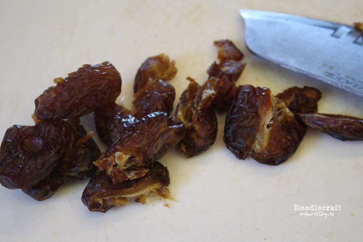 Cacao Power Bites! Healthy Bon-Bons!