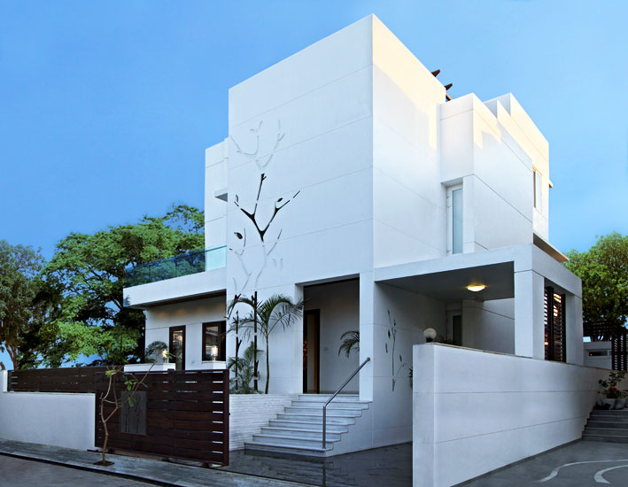 "Tree House", Vadodara, Gujarat, India ~ netra - ananda