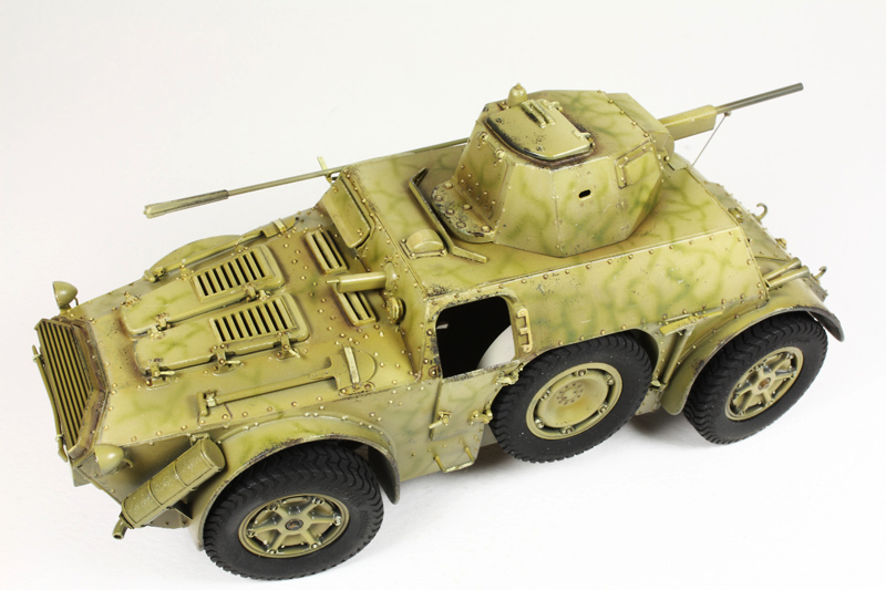 Masini de razboi: 2015