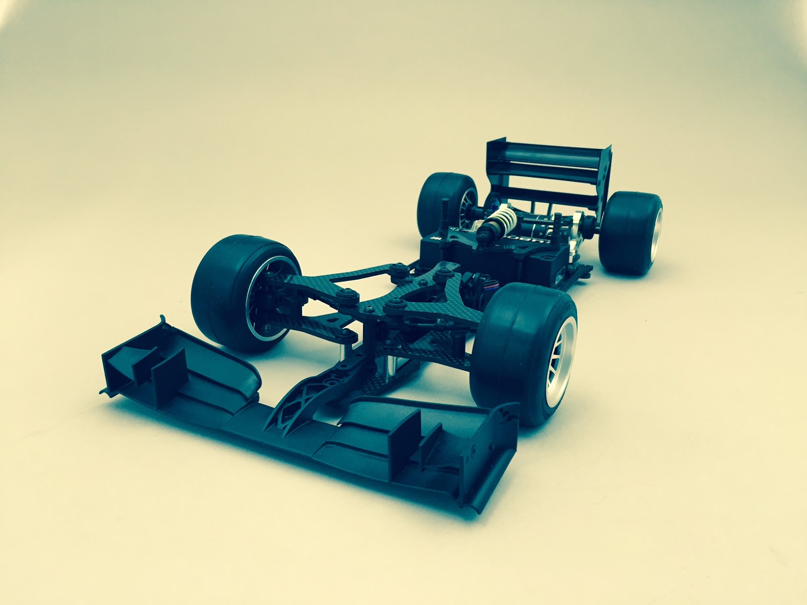 Hobbyshop: Team Yokomo F1 Chassis