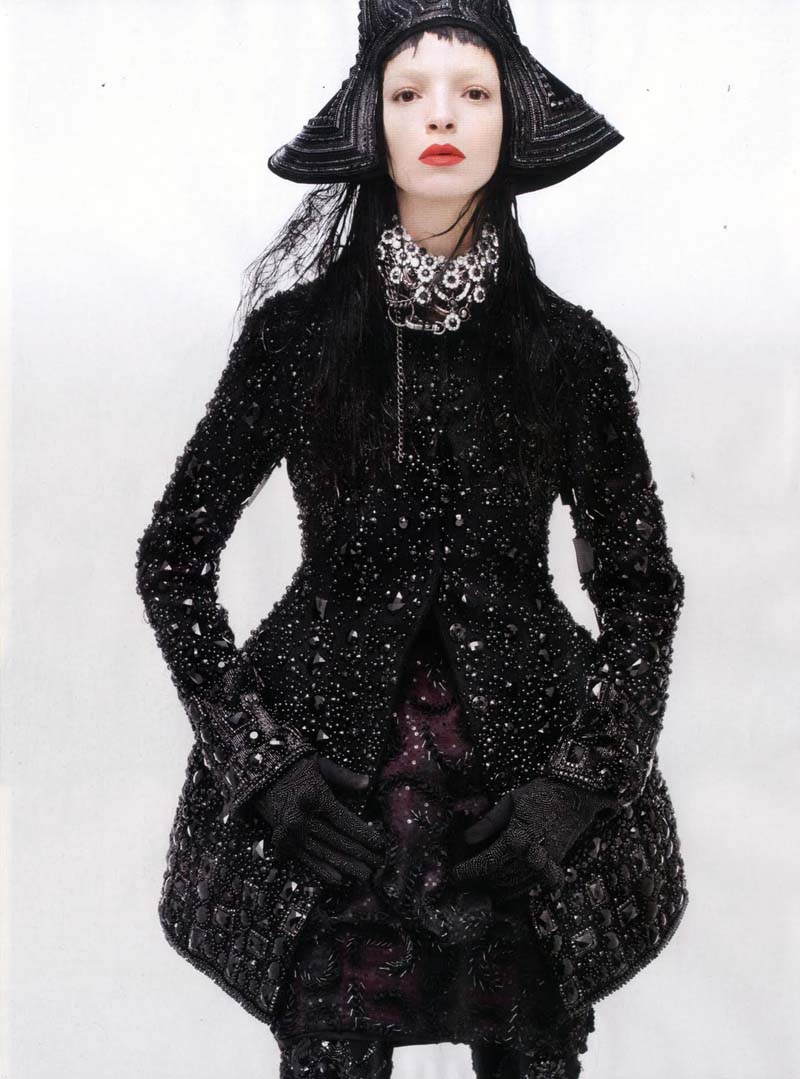 Nosso Mundinho Agridoce: Editorial: Vogue (Itália)/ Fotografia: Steven ...