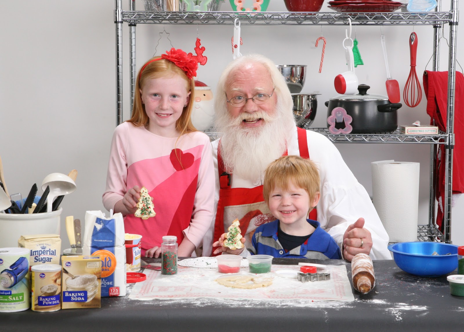 Southern Flair Photography: Santa is baking cookies with the kiddos!