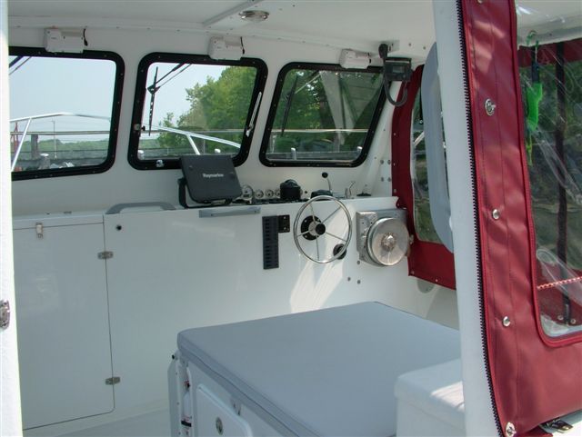 Eastern Boats 31: Eastern Boats 31 Exterior