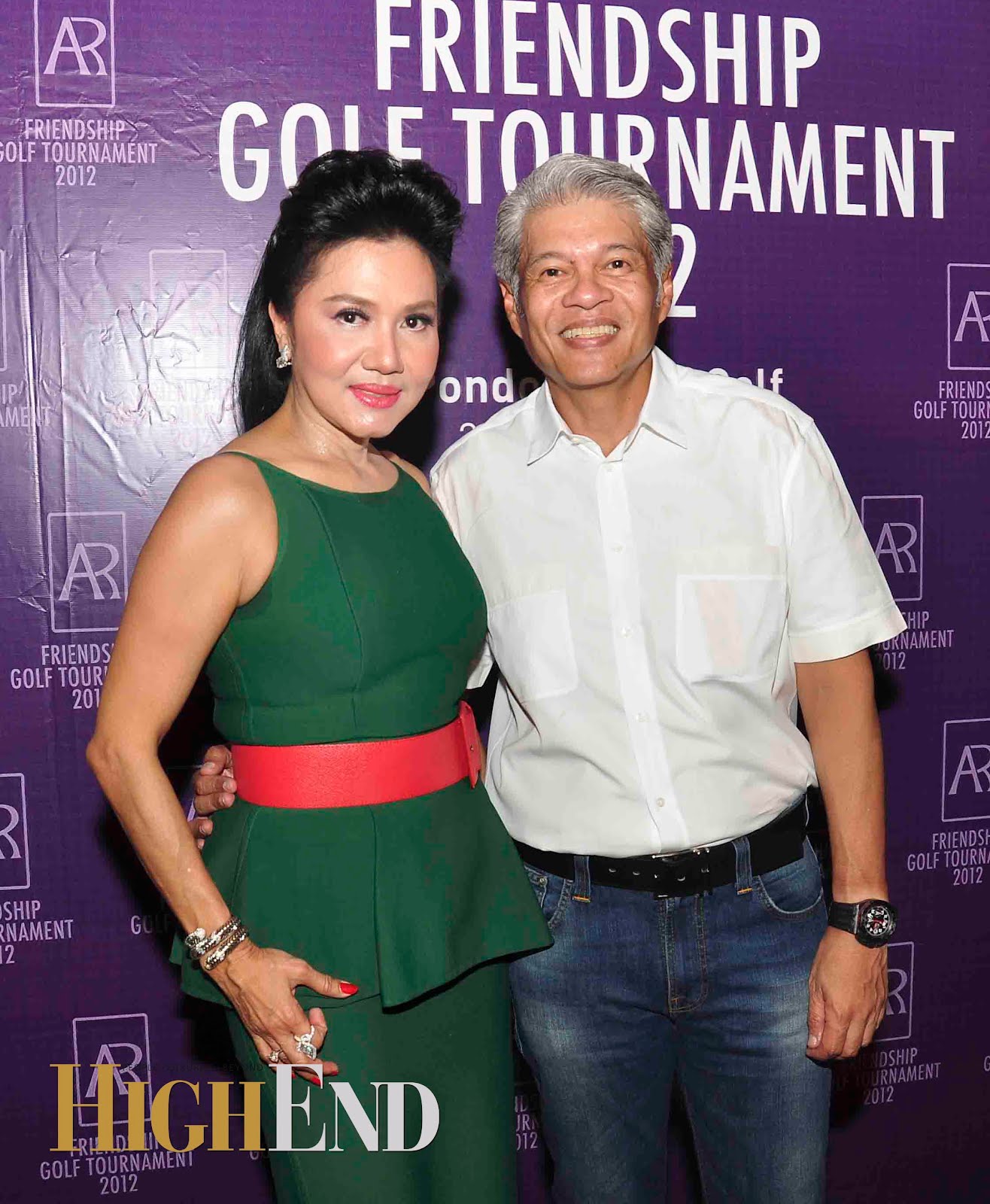 HighEnd Magazine Socialite (www.highendmagz.com): Januari 2012