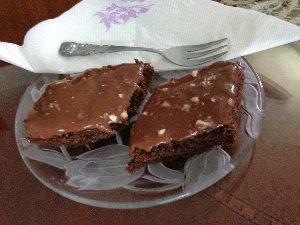 Kuzhina ime: Tort e zez