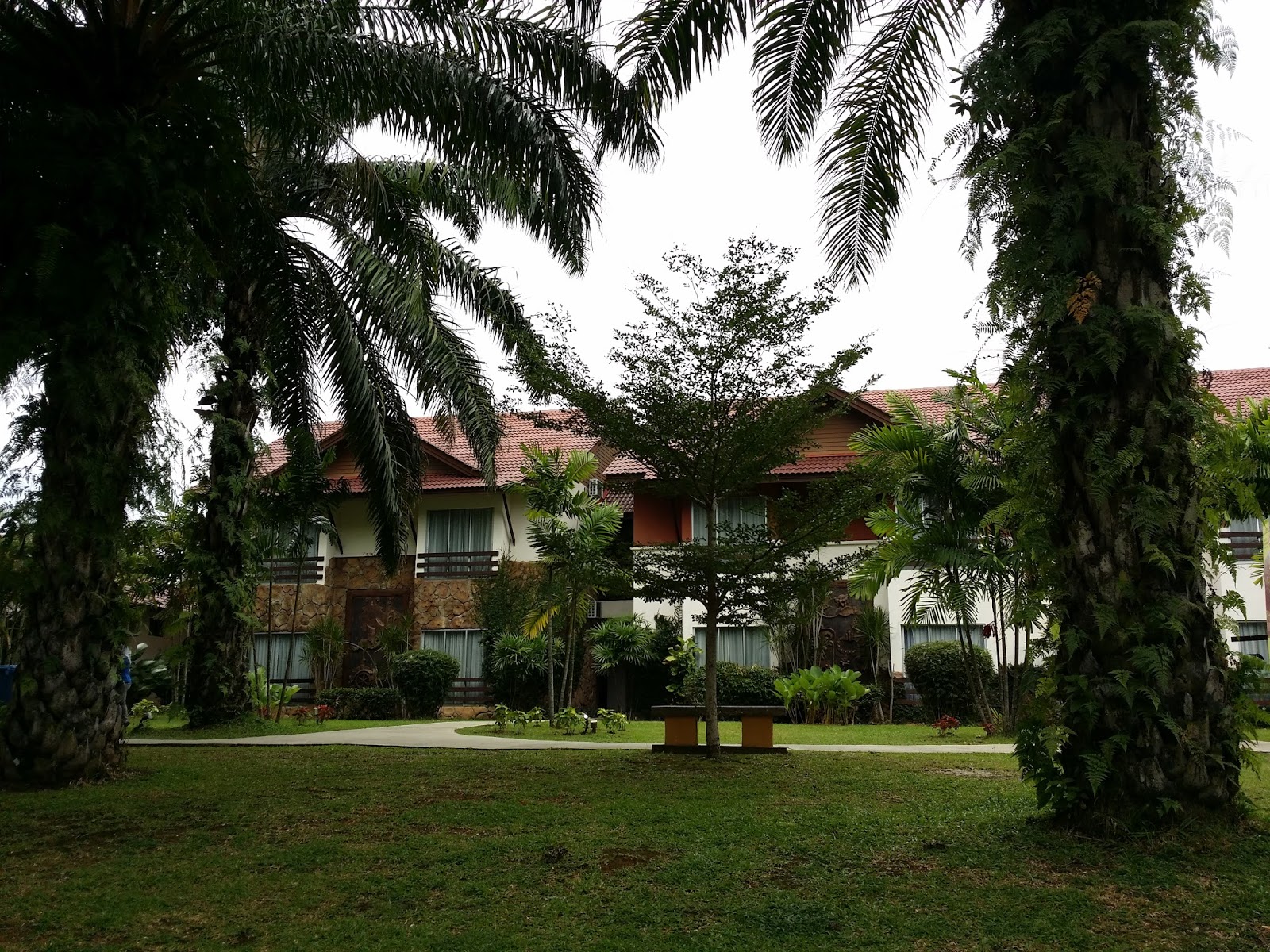 LOVE is about FAMILY.FOODS.TRAVEL: Felda Residence Hot Springs Sungkai ...