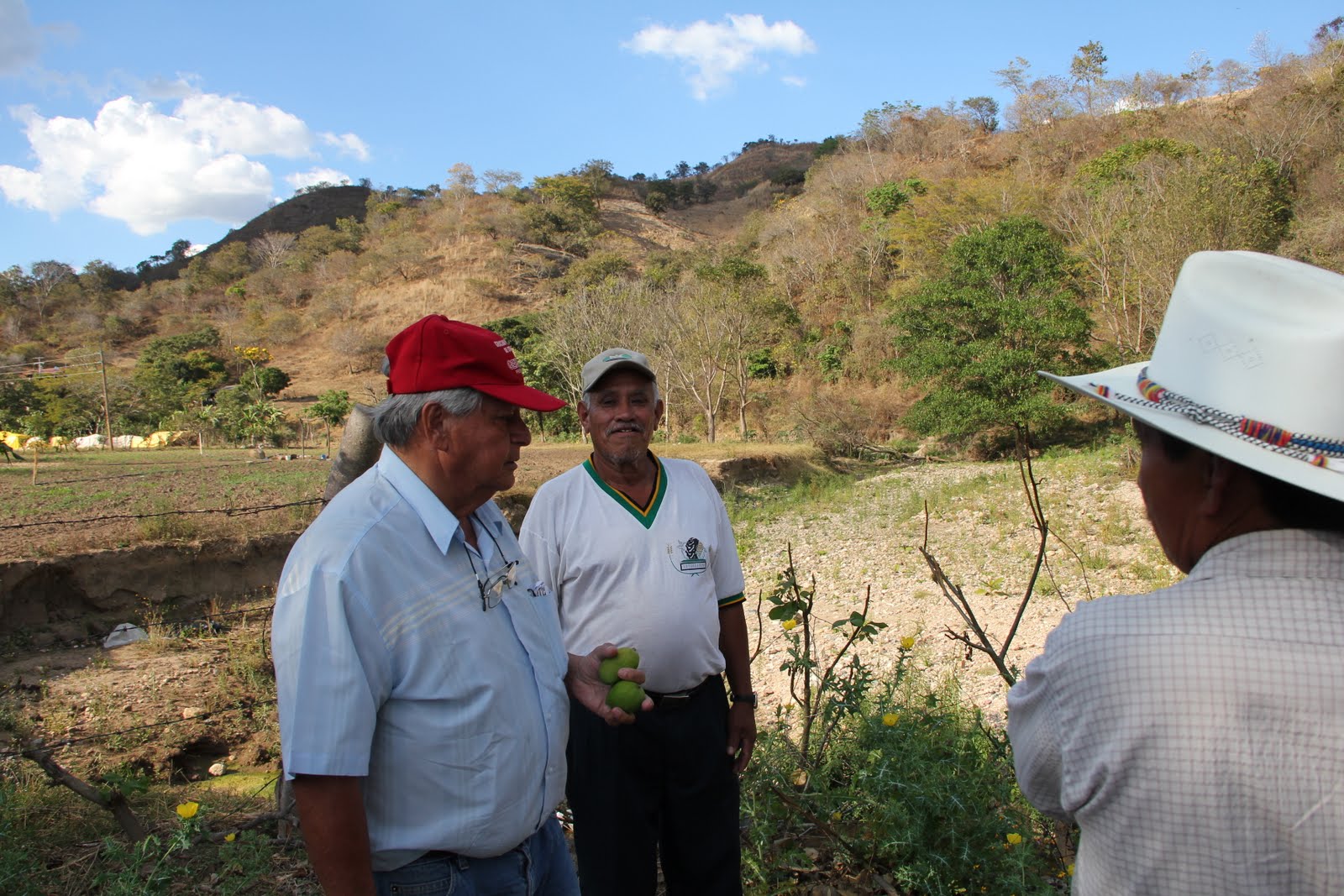 EXPRESS DE LA FRAYLESCA: ALCALDE GJG. DIJO QUE SE INVERTIRA MAS DE DOCE ...