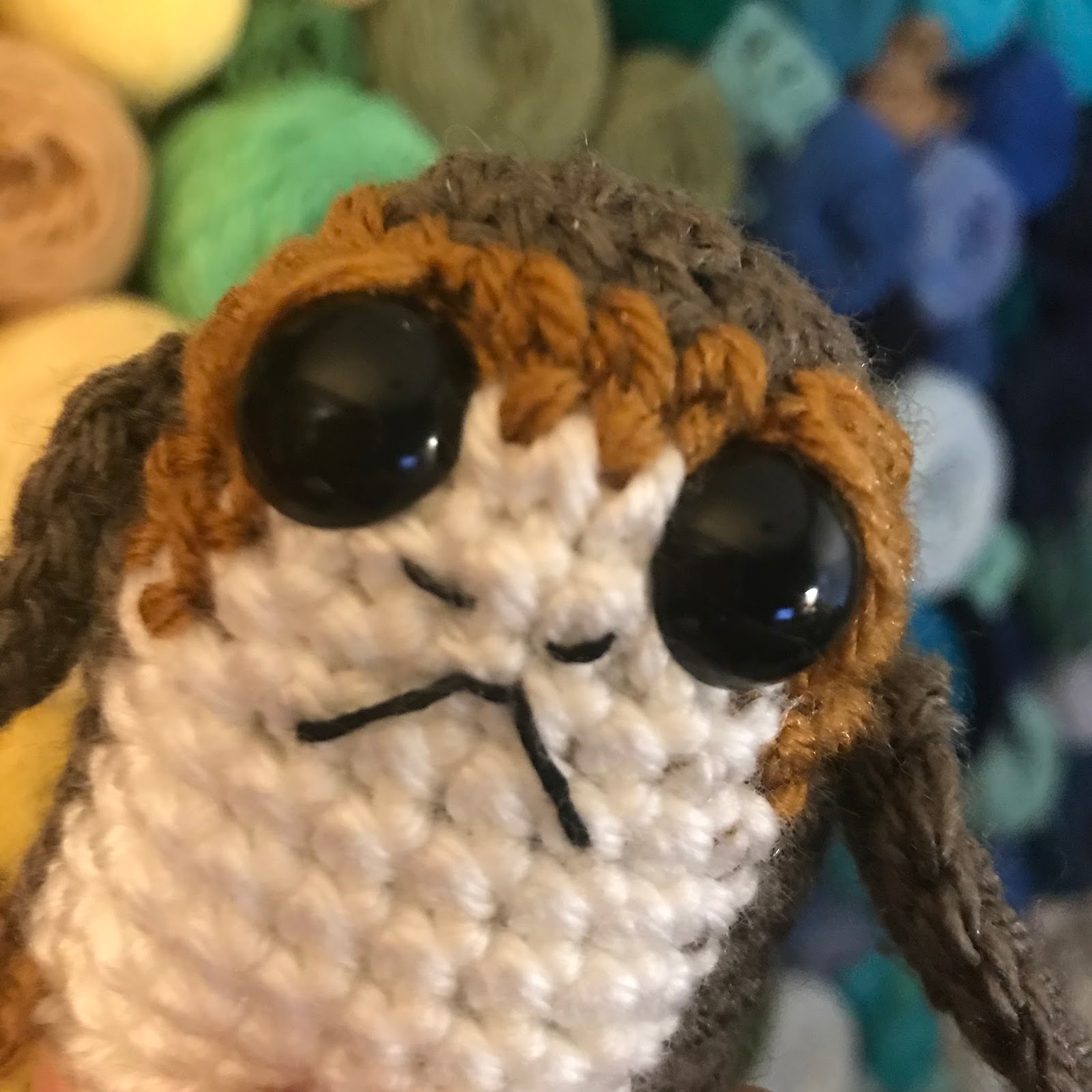 CRAFTYisCOOL: Amigurumi Star Wars Porg! Free Pattern