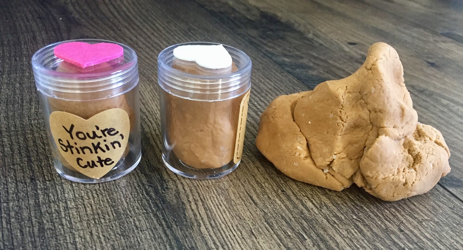 MINNESOTA BABY: DIY with mama saigh: Candy-free valentines.